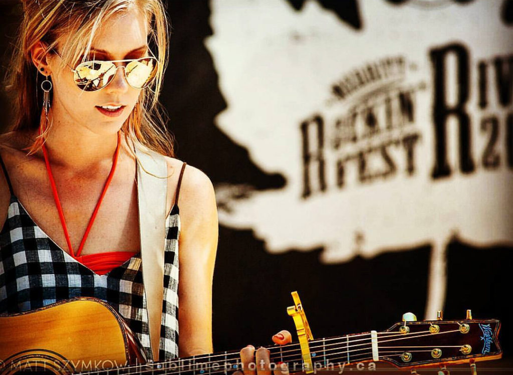 Coffeehouse Musician Profile. Chelsea Charlton